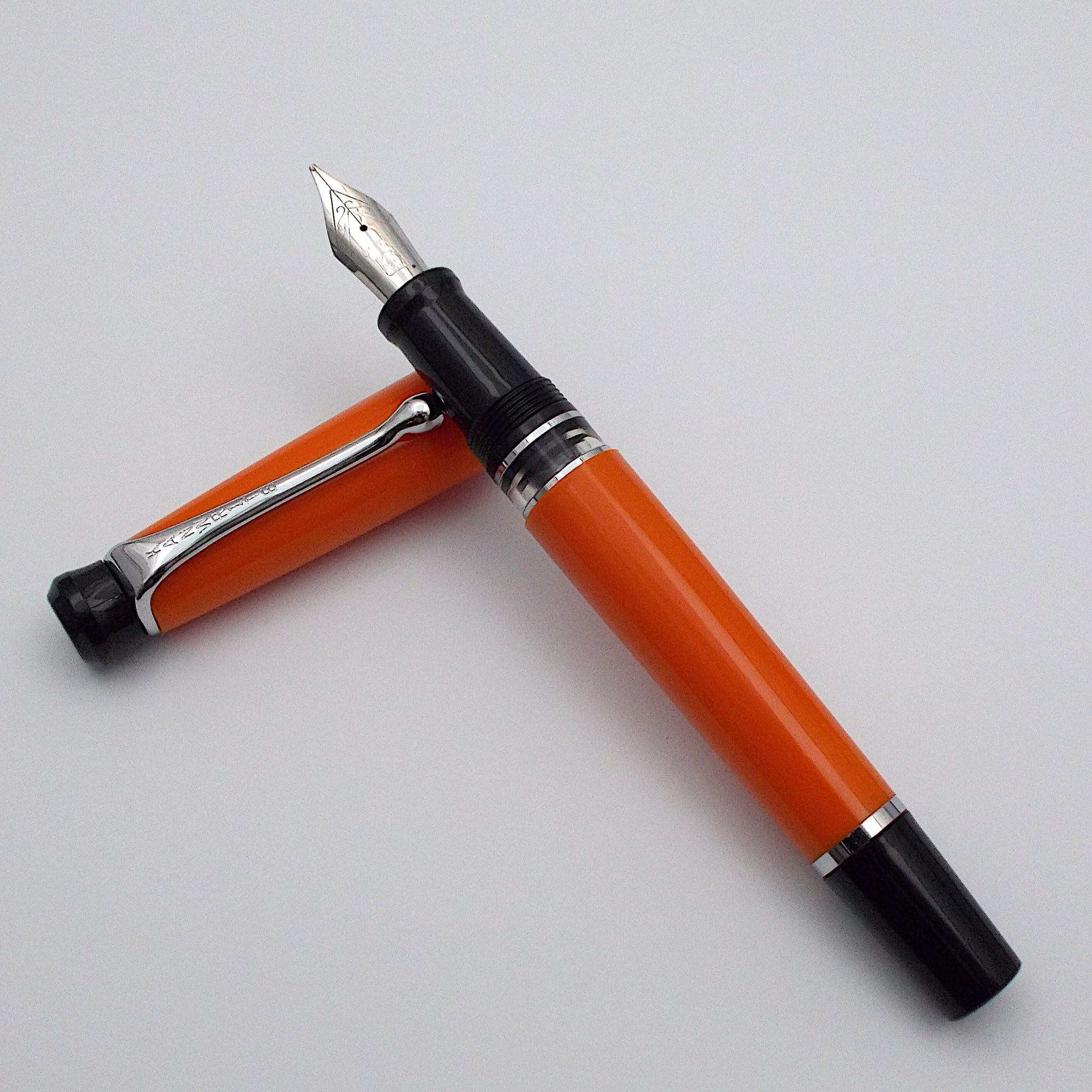 Kanwrite Heritage Fountain Pen - Orange/Black | kiwipens – Kiwipens